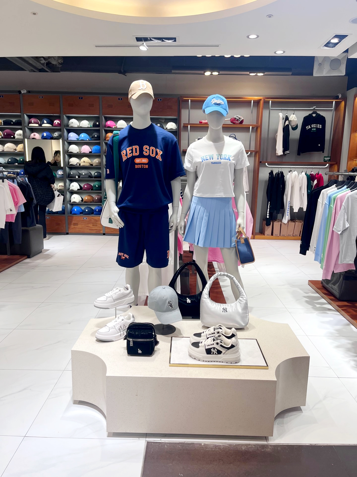 24春夏最新~人台穿搭分享! | MLB Korea TW