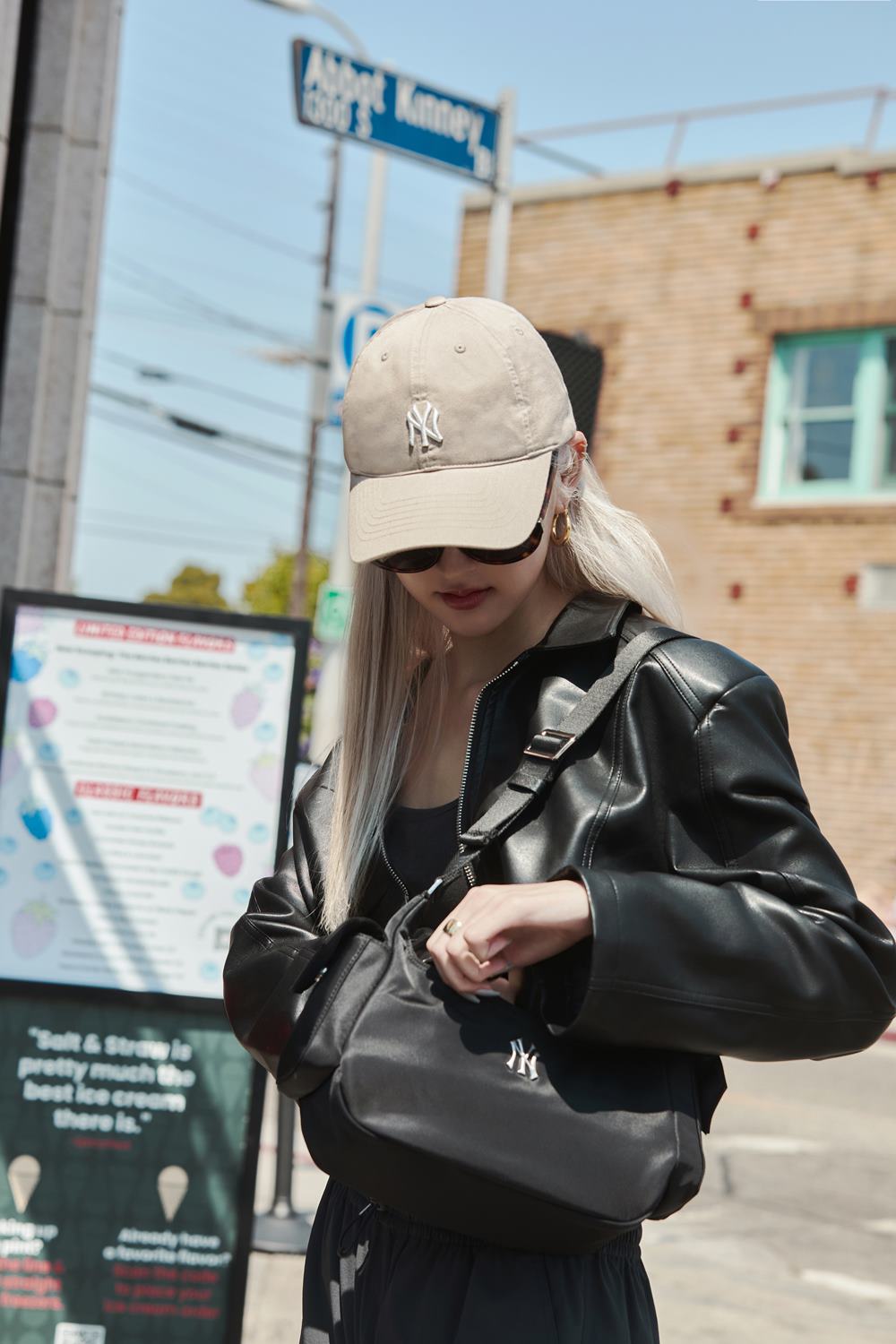 工裝風格腋下包 | MLB Korea TW