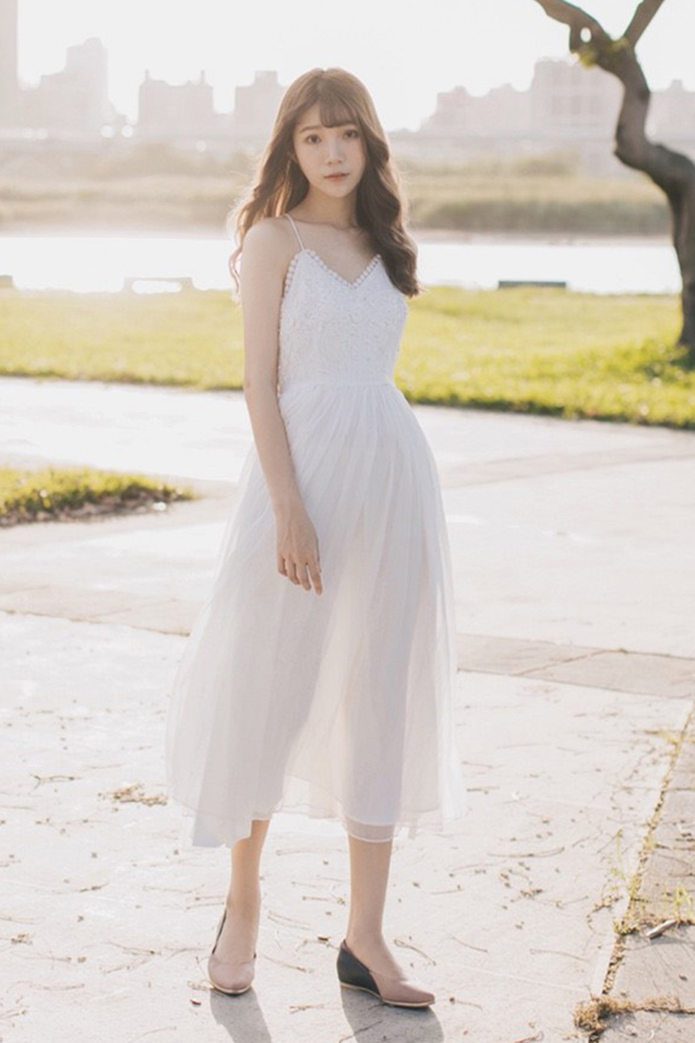 3M防水耐髒！2cm尖頭內增高真皮平底鞋 | BONJOUR