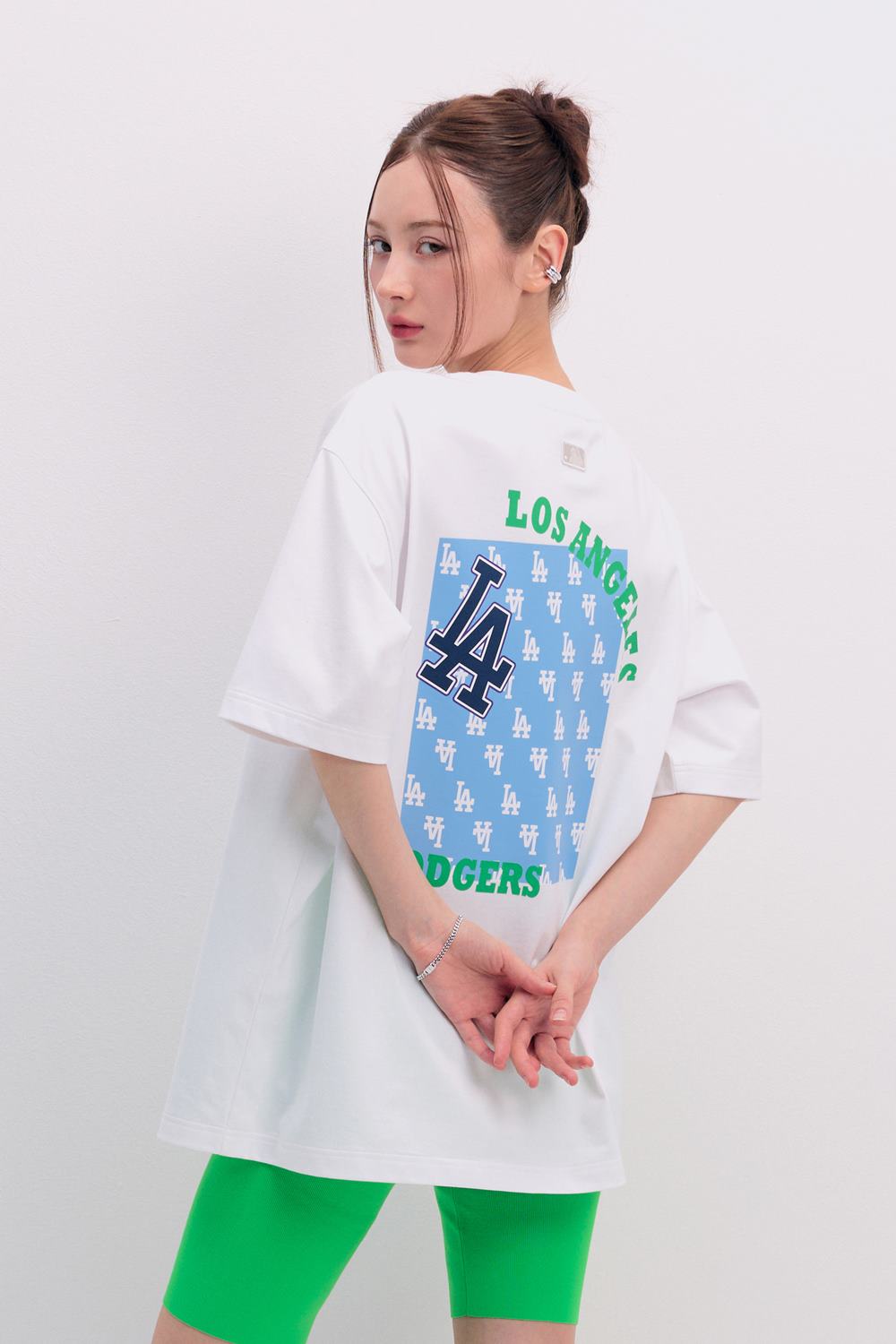 OVERSIZE穿搭~創造迷人鬆弛感!!! | MLB Korea TW