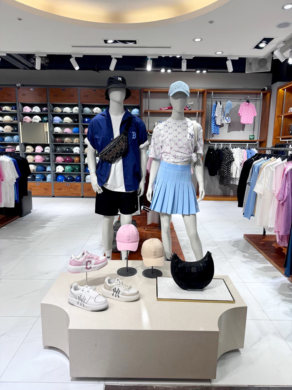 人台穿搭🧑‍🤝‍🧑MLBX都會感風格 | MLB Korea TW