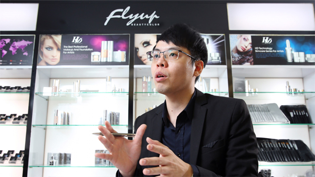 數位時代專訪: FLY UP彩妝品牌，全球跨境電商攻略 | FLY UP Cosmetics 官方網站