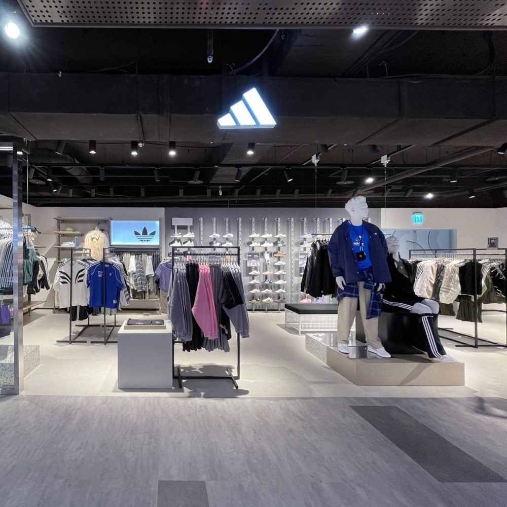 台北忠孝SOGO專業運動門市 | adidas 台灣官方購物網站