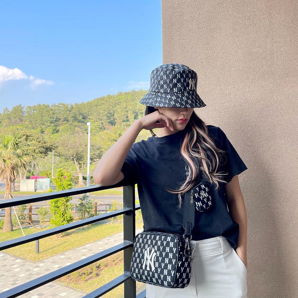 👜怎麼樣都看不膩的"經典老花" | MLB Korea TW