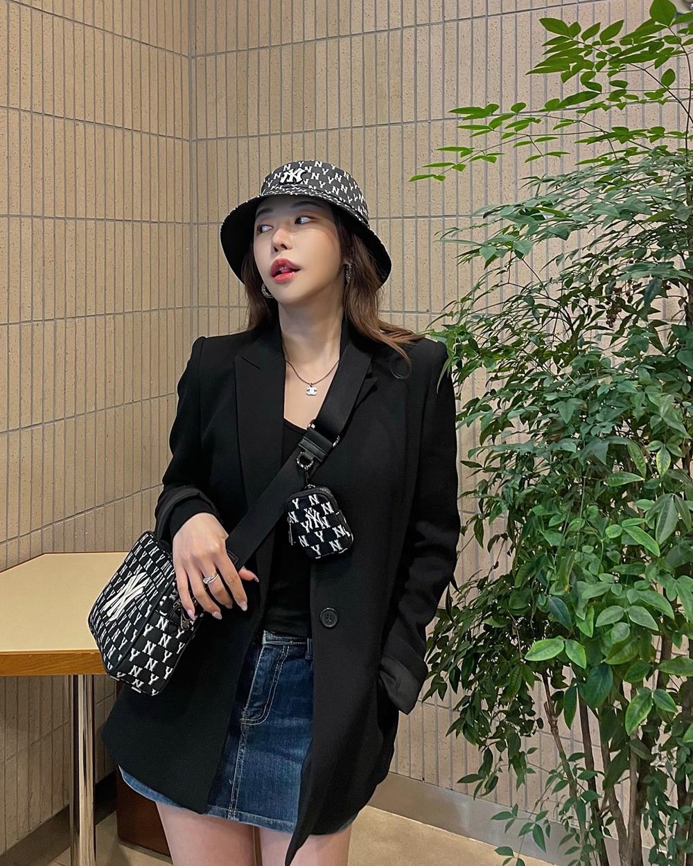 👜怎麼樣都看不膩的"經典老花" | MLB Korea TW