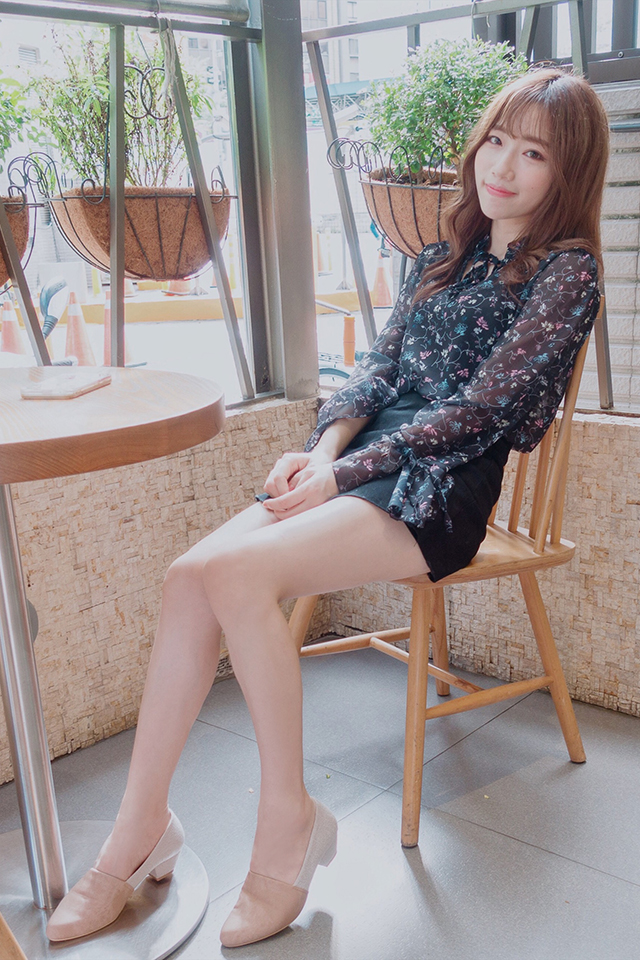 軟綿綿4cm尖頭低跟鞋 | BONJOUR