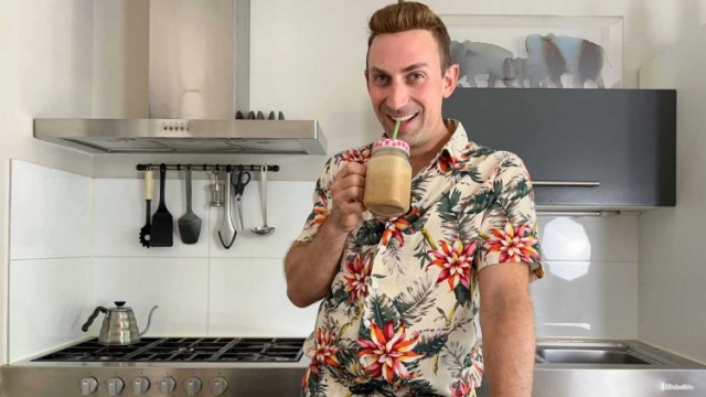 The Coffeevine｜沖煮指南｜2022 六月咖啡箱 | 三分之二