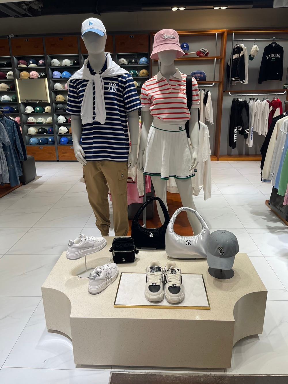 24春夏最新~人台穿搭分享! | MLB Korea TW