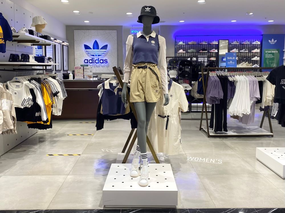 中壢SOGO經典門市 | adidas 台灣官方購物網站